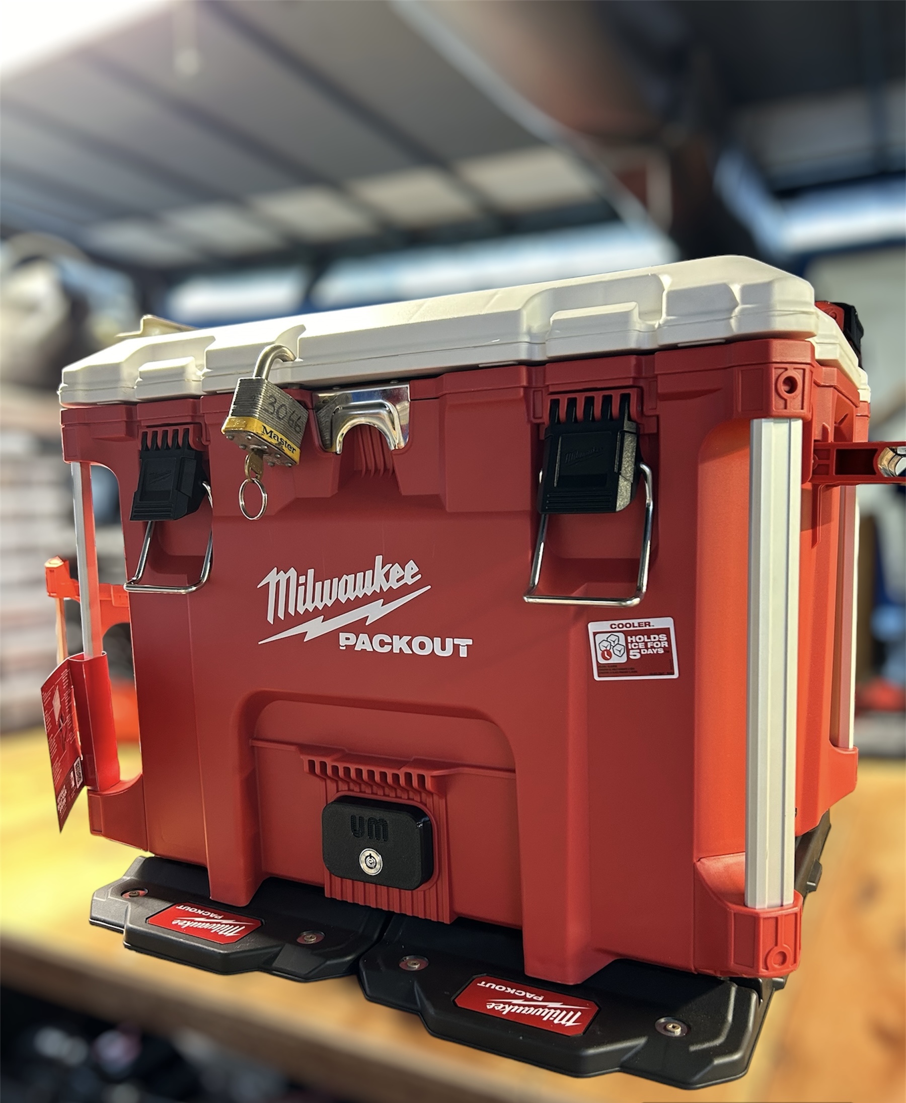 Packout Lock Fitment Guide - Unethical Manufacturing